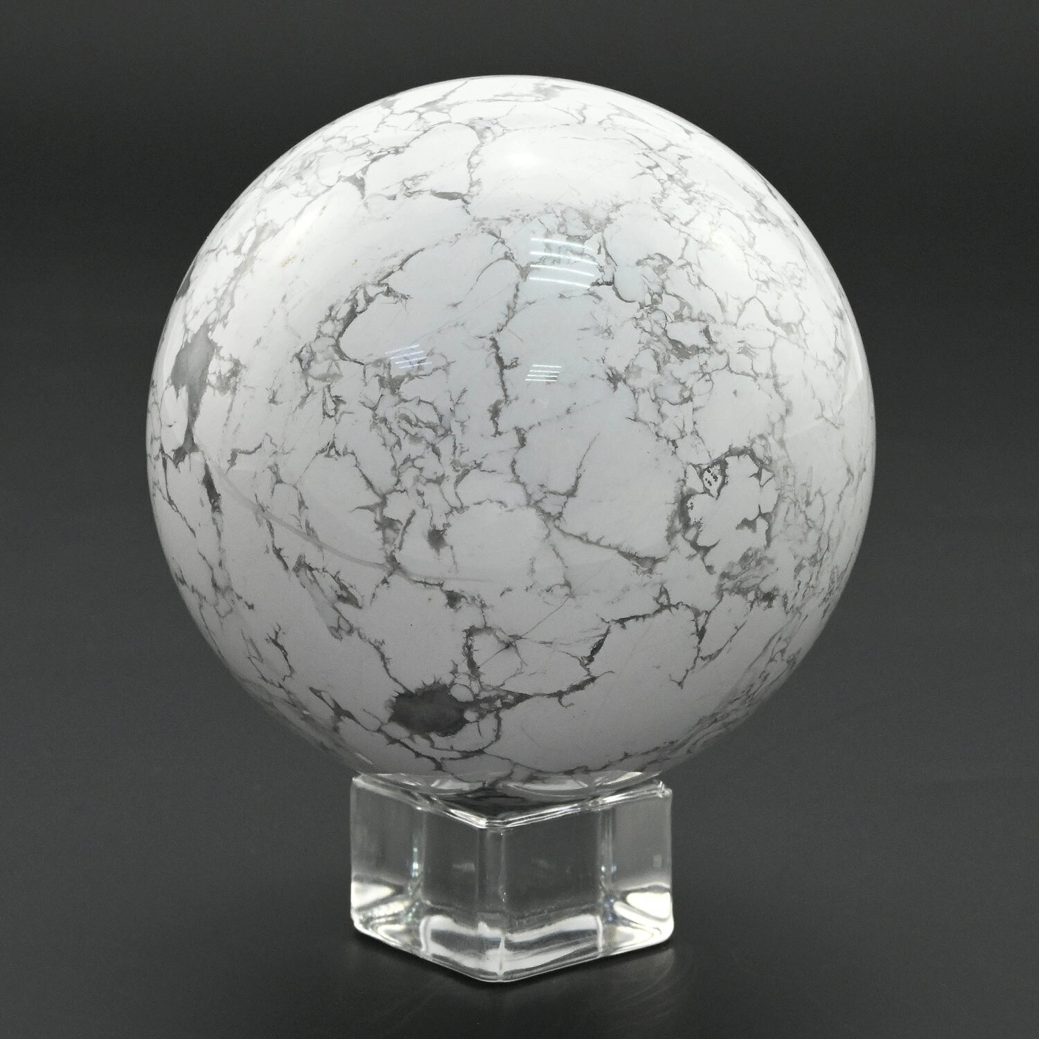 Шар из говлита диаметр 72мм .