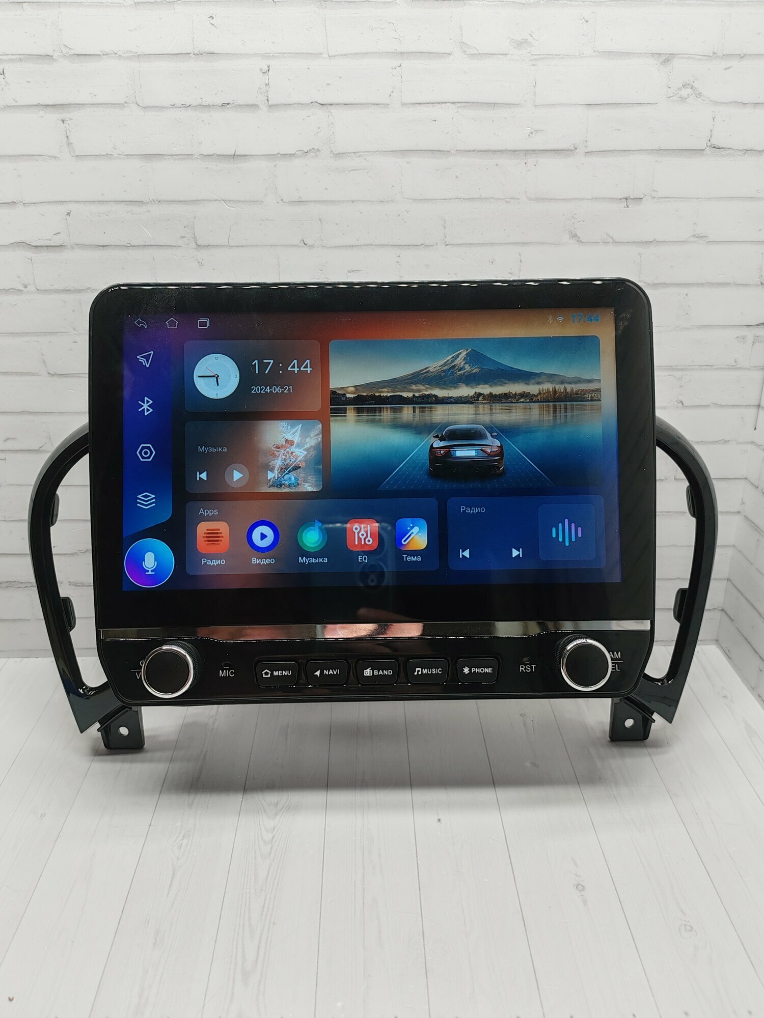 Магнитола андроид с крутилками для Nissan Juke c 2010г+ ; infiniti ESQ с 2014г+/ 4+64гб/Android-Auto/CarPlay