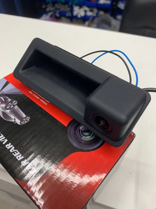 Камера заднего вида 720p с кнопкой открытия багажника для BMW E-серии