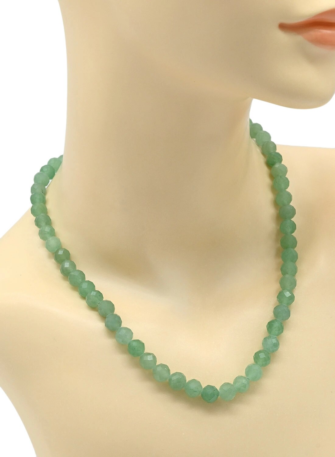 Бусы, кальцит