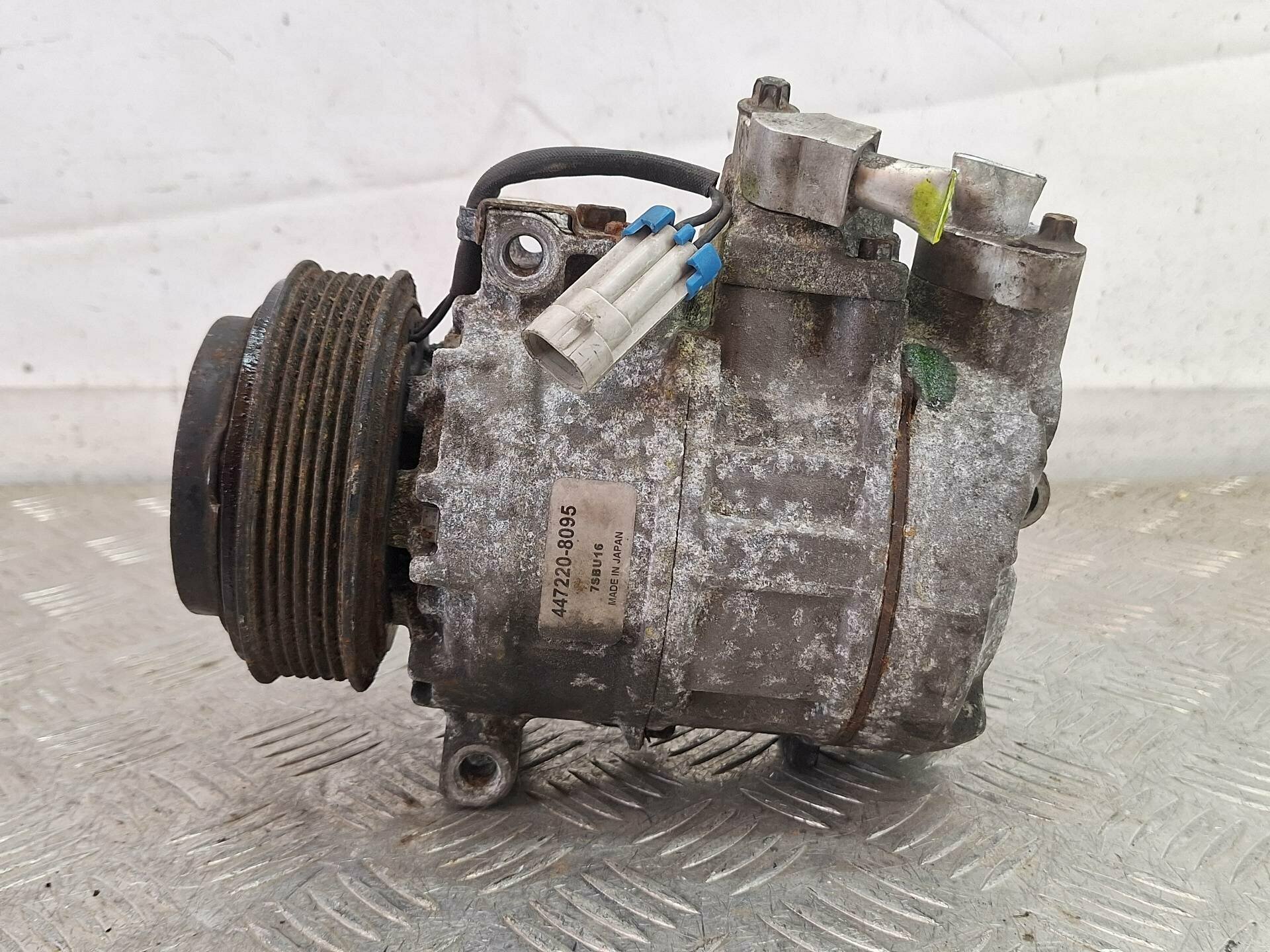 Компрессор кондиционера Mercedes-Benz Vito W638 (1996 - 2003) 447220-8095