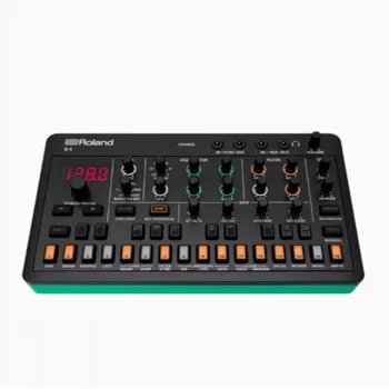 Ретро-синтезатор Roland S-1