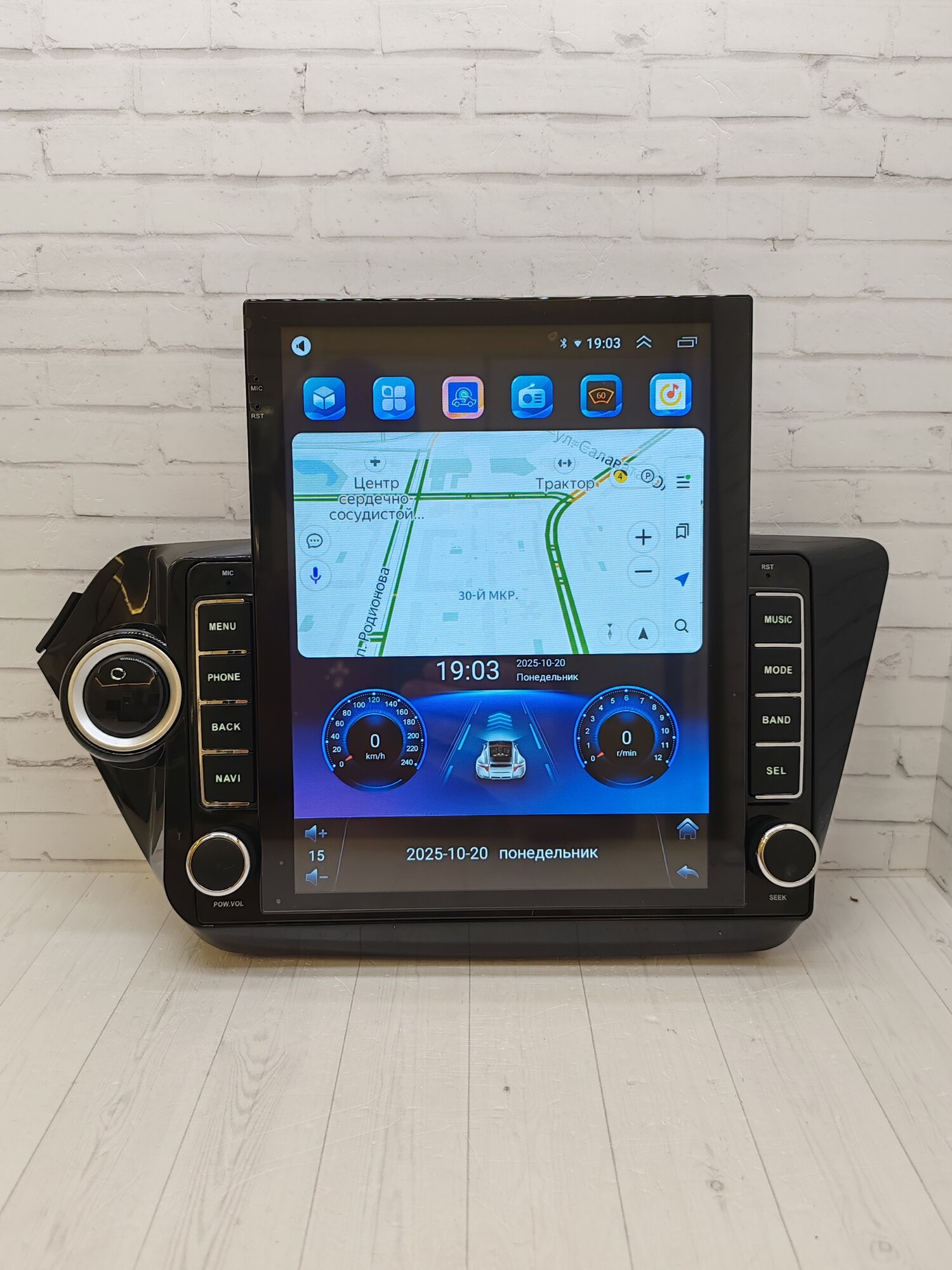 Магнитола андроид Тесла (Tesla), 8-ядер по 2,2МГц, 4/64гб, CarPlay, Android-Auto, для Киа Рио-3 (Kia Rio) 2011-2017г