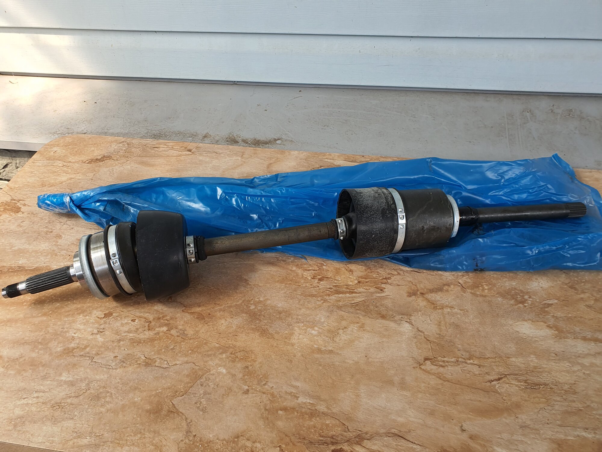 Привод Всборе Ваз Нива 22 Шлица Правая Сторона 2121 213 2131.