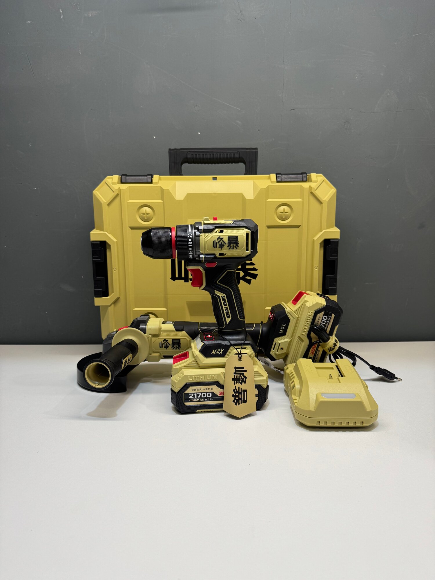 Аккумуляторный набор Feng Bao 2 в 1, шуруповерт 90 нм, ушм, два АКБ по 8 Ач, элементы 21700, новая серия MAX