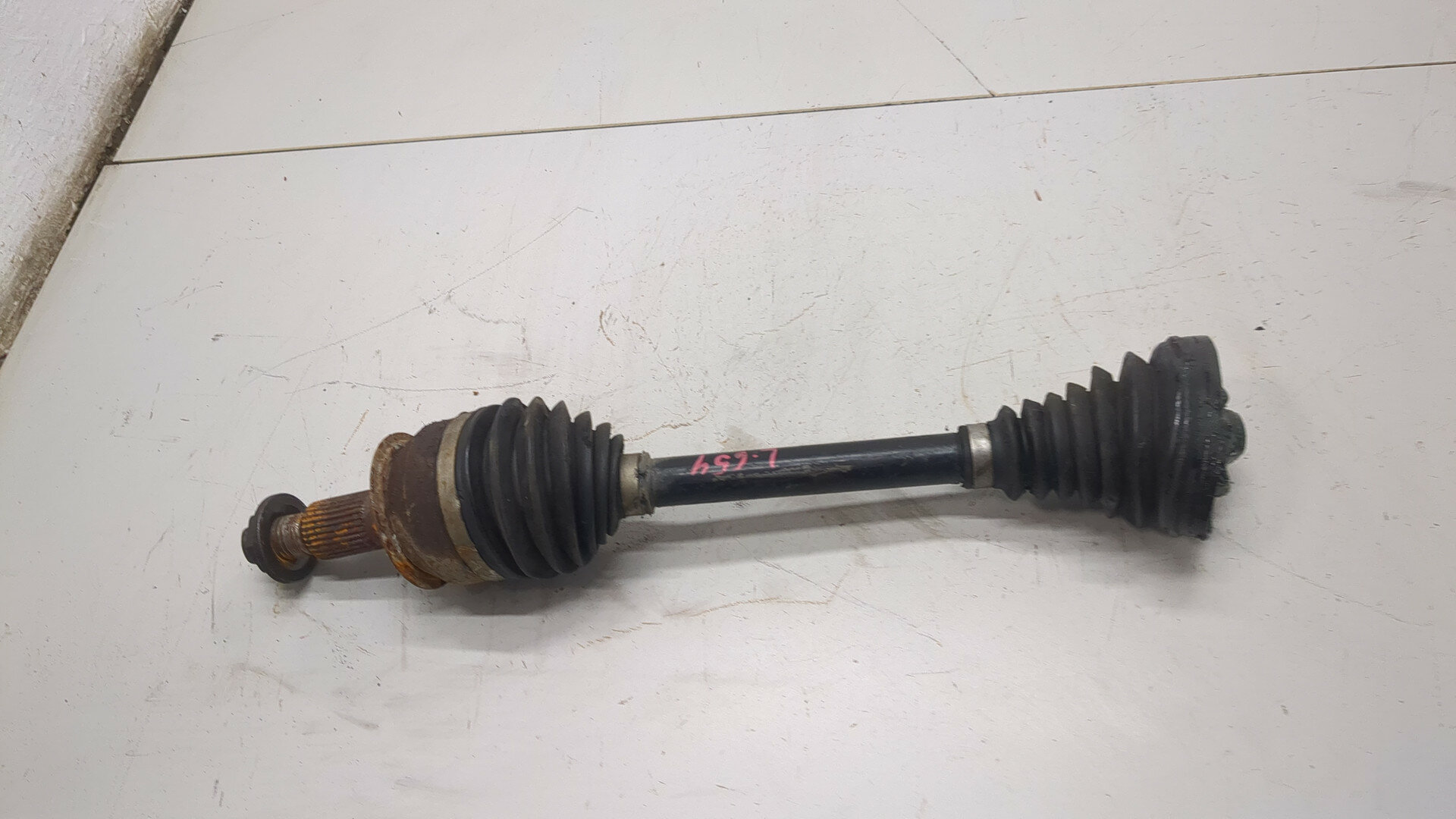 Полуось (вал, шрус) левая передняя GMC Terrain Б/У