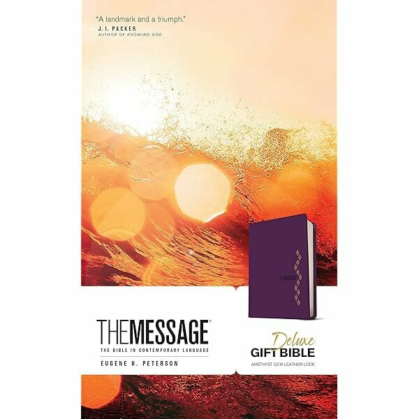 The Message Deluxe Gift Bible (Leather-Look, Amethyst Gem): The Bible in Contemporary Language Reprinted books
