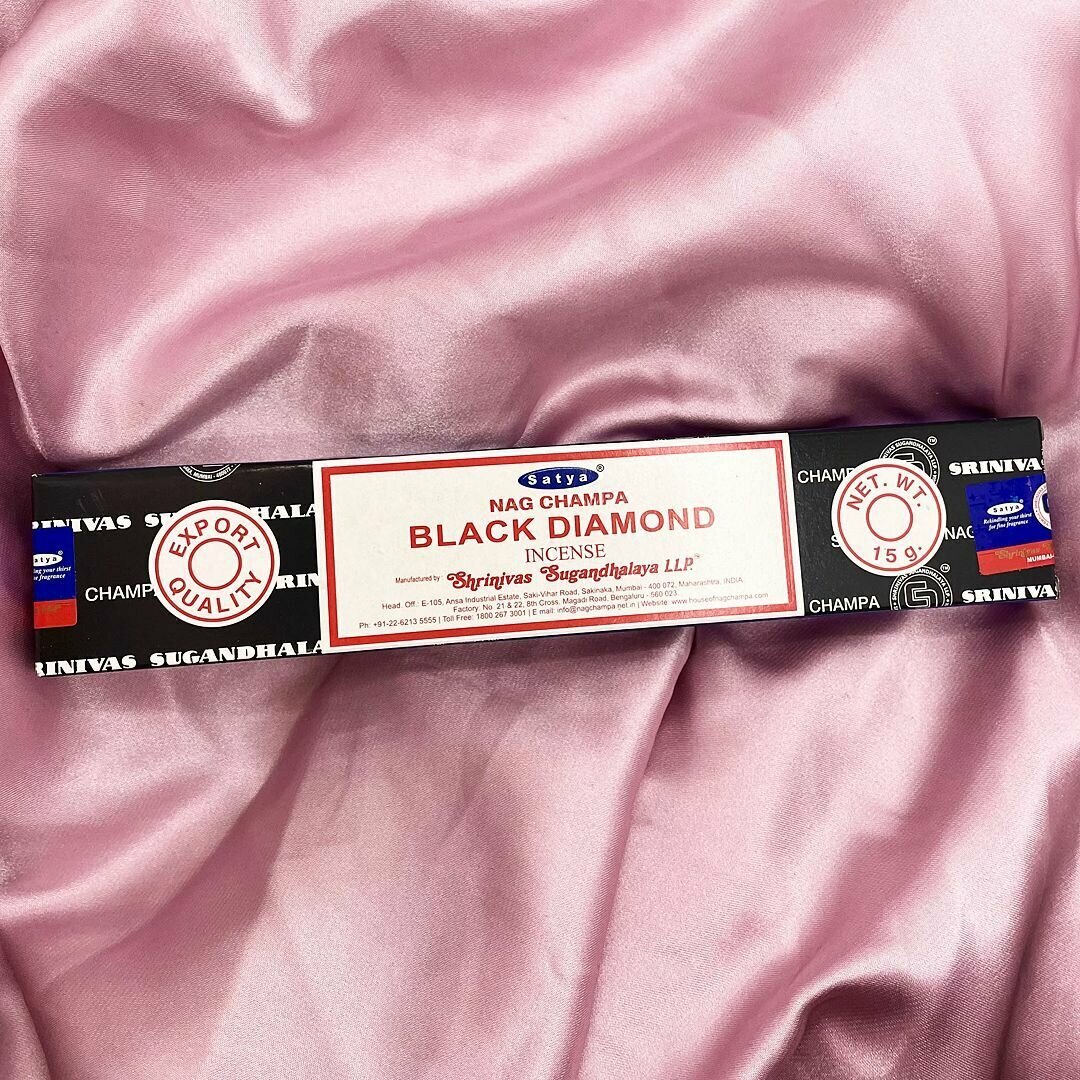 Индийские благовония Сатья Черный Бриллиант (Satya Black Diamond) натуральные ароматические палочки для дома, йоги, медитации, релакса, очистки воздуха и ароматерапии 15 гр