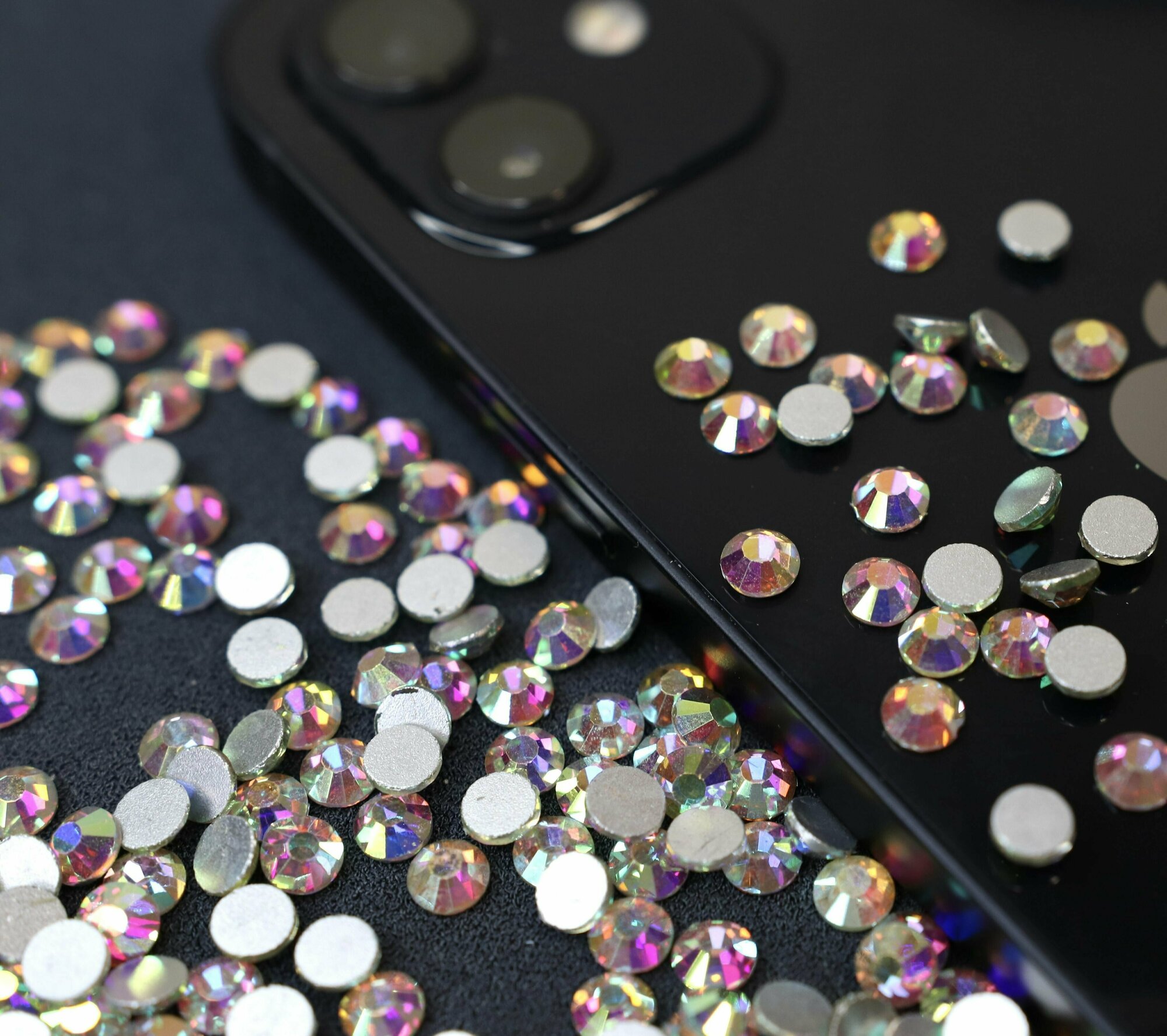 Стразы клеевые холодной фиксации Crystal AB ss16 (4мм) 1400 шт. стеклянные, голографические.