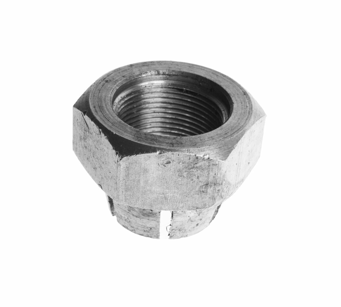 Гайка Т-130 шпильки