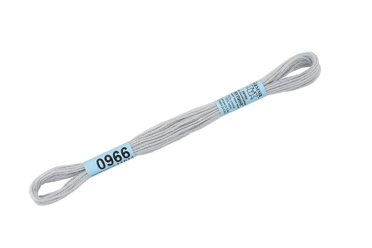 Мулине GAMMA нитки для вышивания 8м. 0966 бледно-серый, 1 штука.