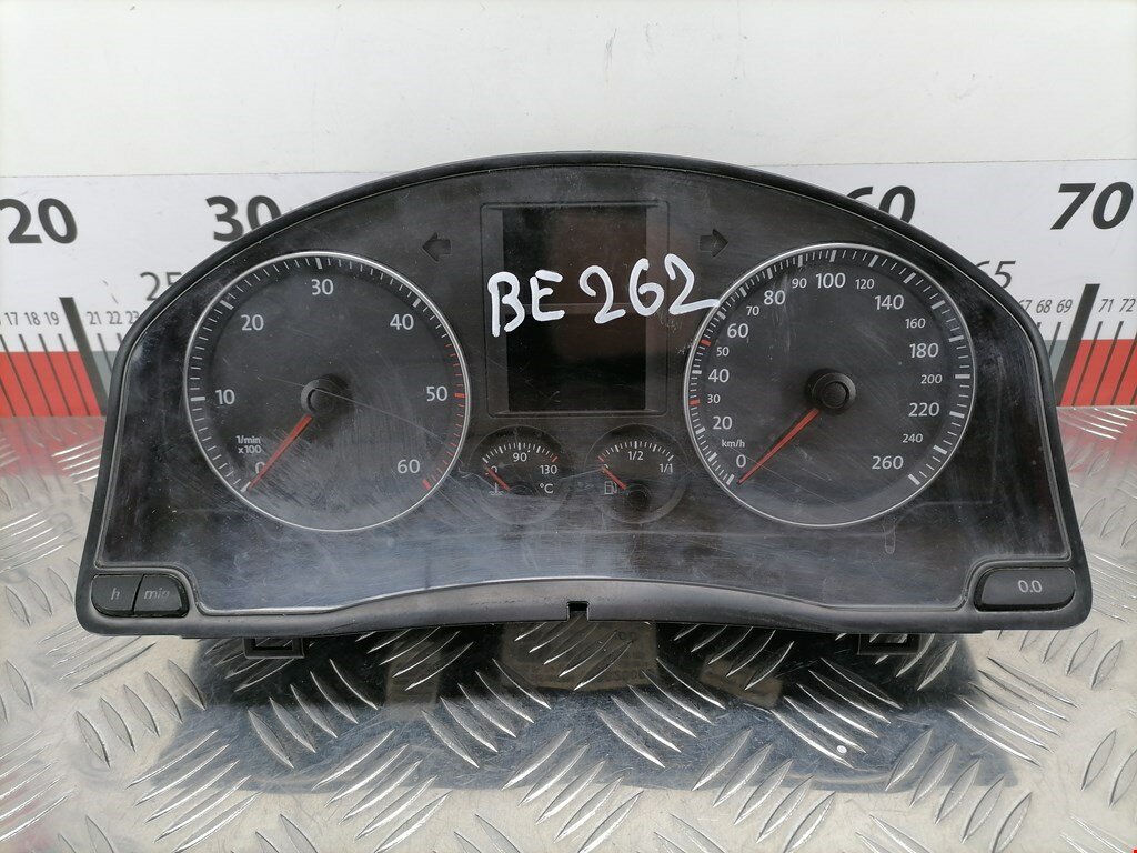 Панель приборная (щиток приборов) Volkswagen Golf Plus 1K0920861M арт. 1962441