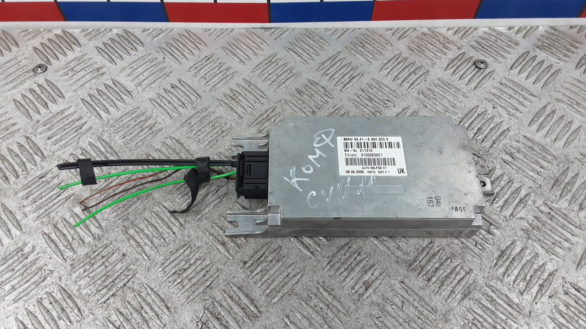 Блок комфорта BMW 7 E65, Номер 01000232c1