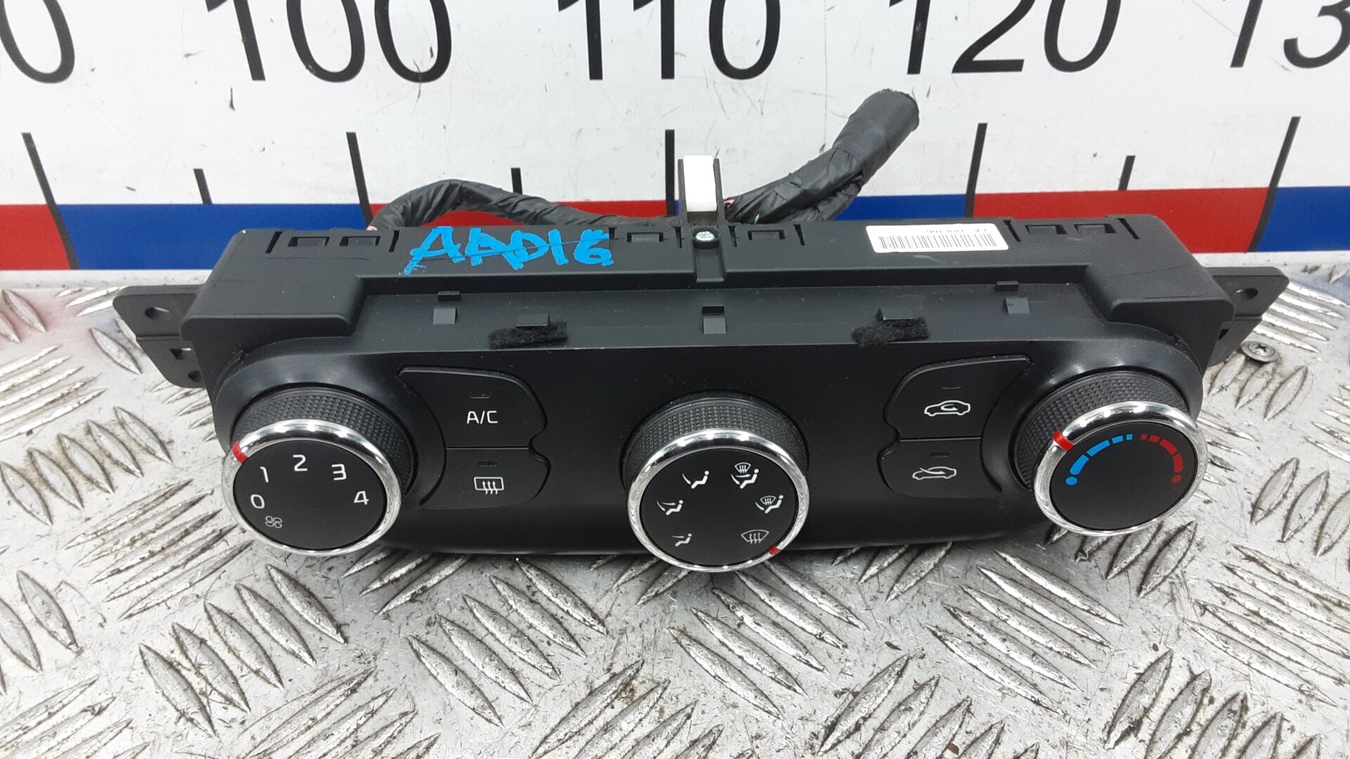 Блок управления печки и климат-контроля KIA CEE'D 2 (JD), Номер 97250A2000WK