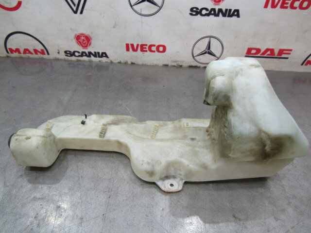 Бачок стеклоомывателя Mercedes Actros