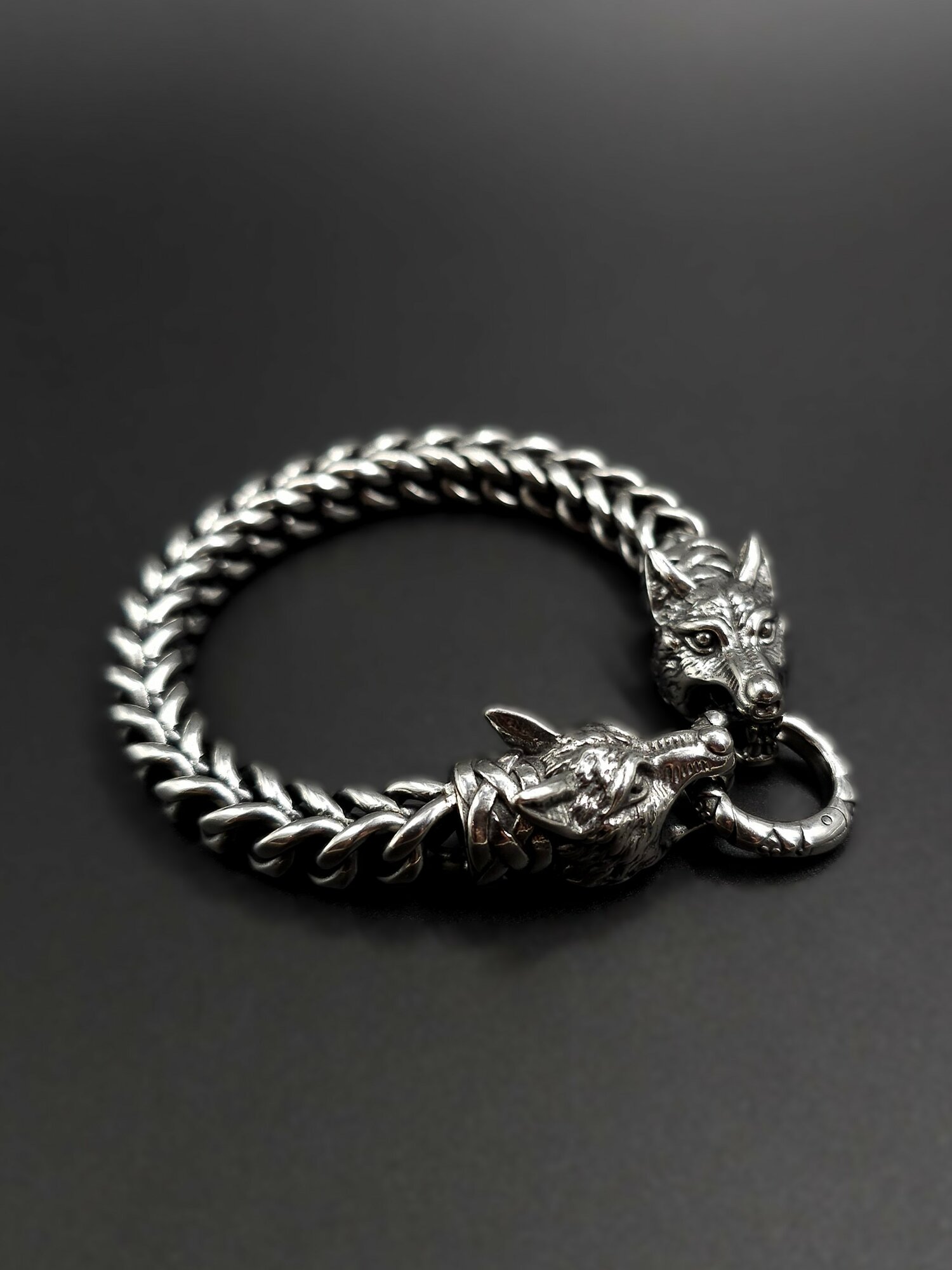 Славянский оберег, плетеный браслет