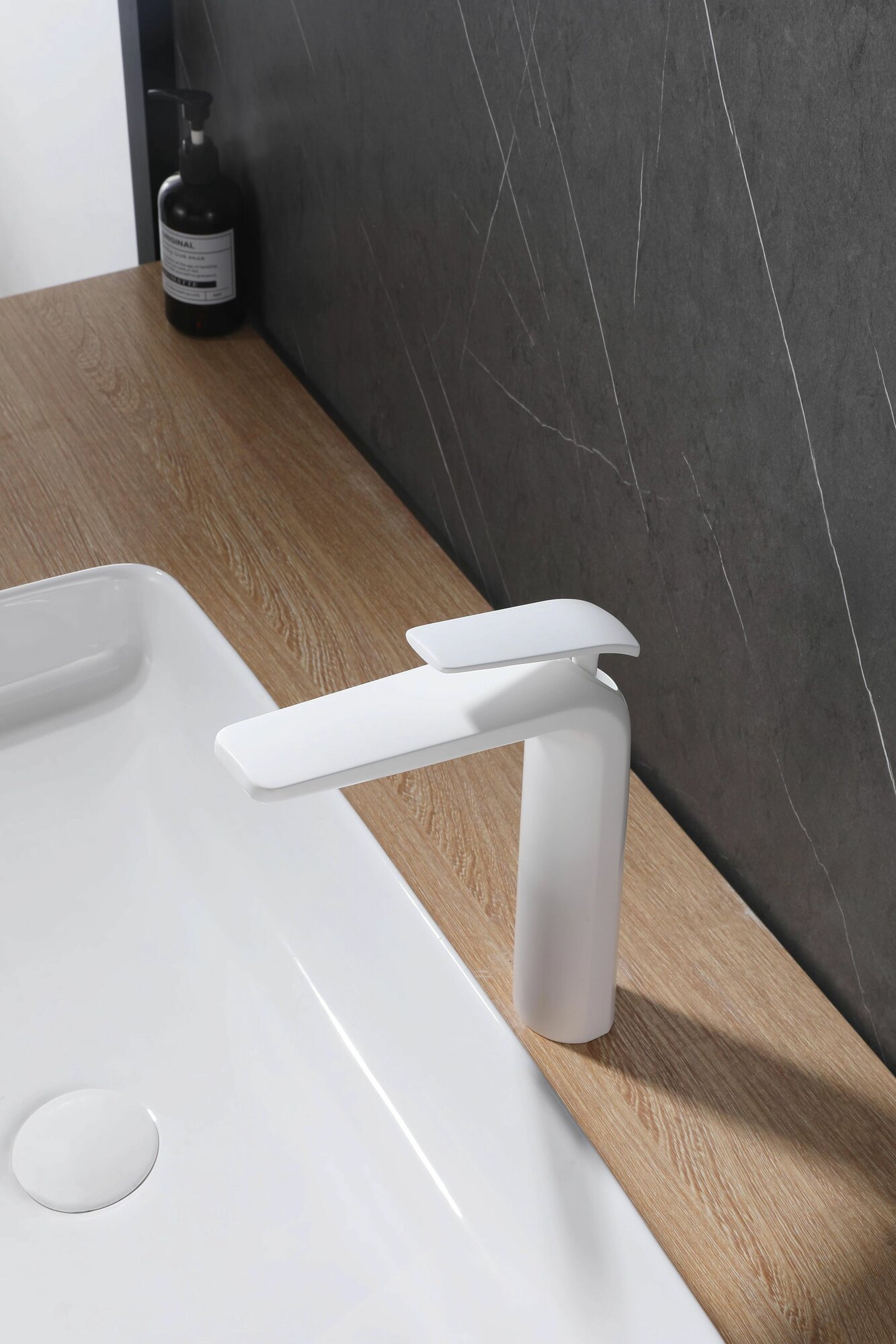 R3911C Смеситель для раковины-чаши белый