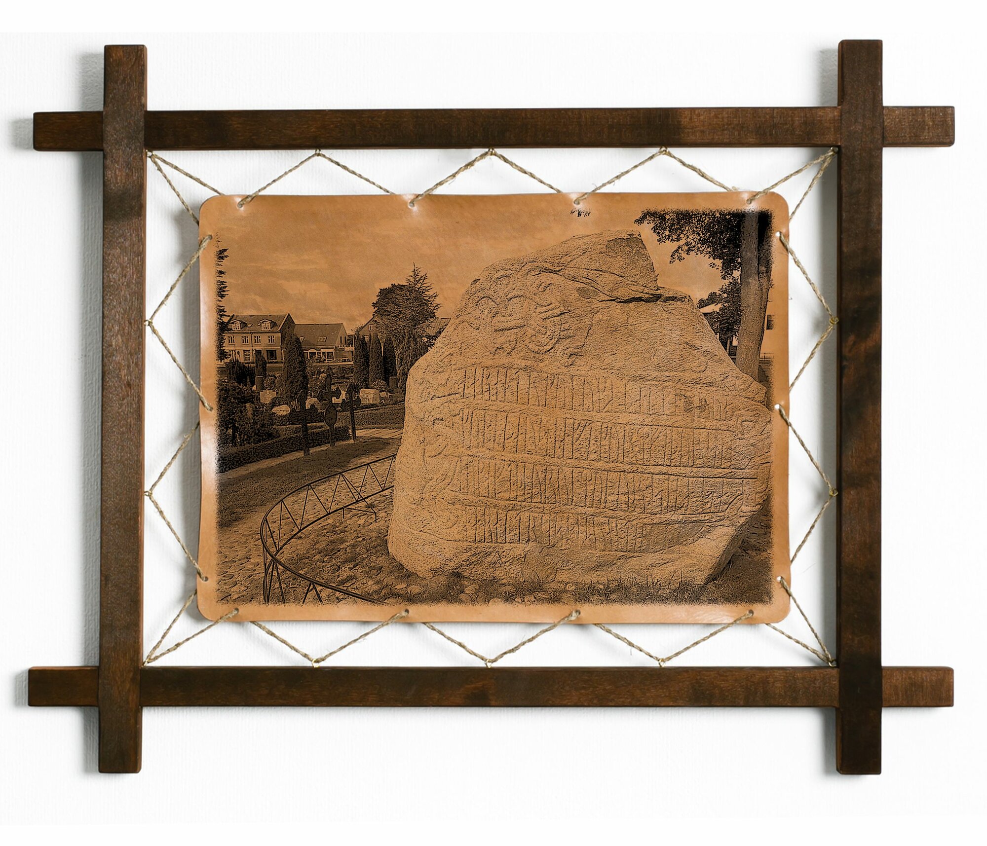 Картина интерьерная из кожи "Рунные камни в Еллинге, Дания", BoomGift