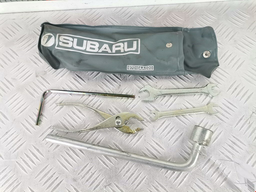 Ключ баллонный Subaru Legacy 3 (BE/BH) 694005092 арт. 1558404