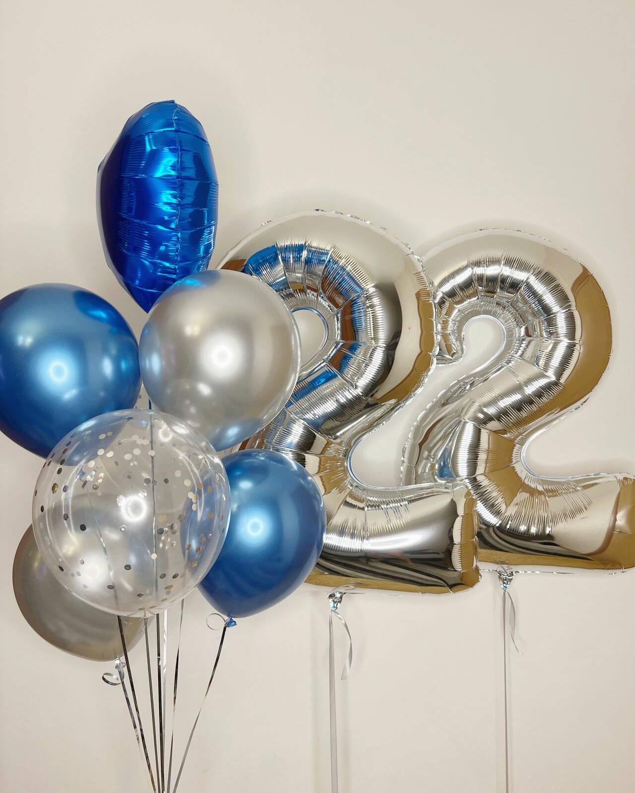 Серебрянные цифры с шариками хром