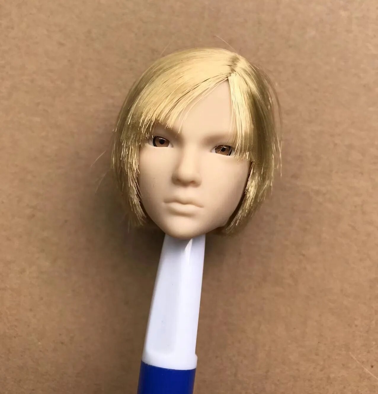 ROUND YUAN Мужская кукла 1/6 пластик 14+