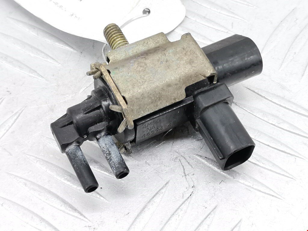 Клапан воздушный Ford Focus 2 5243591 арт. 1751756