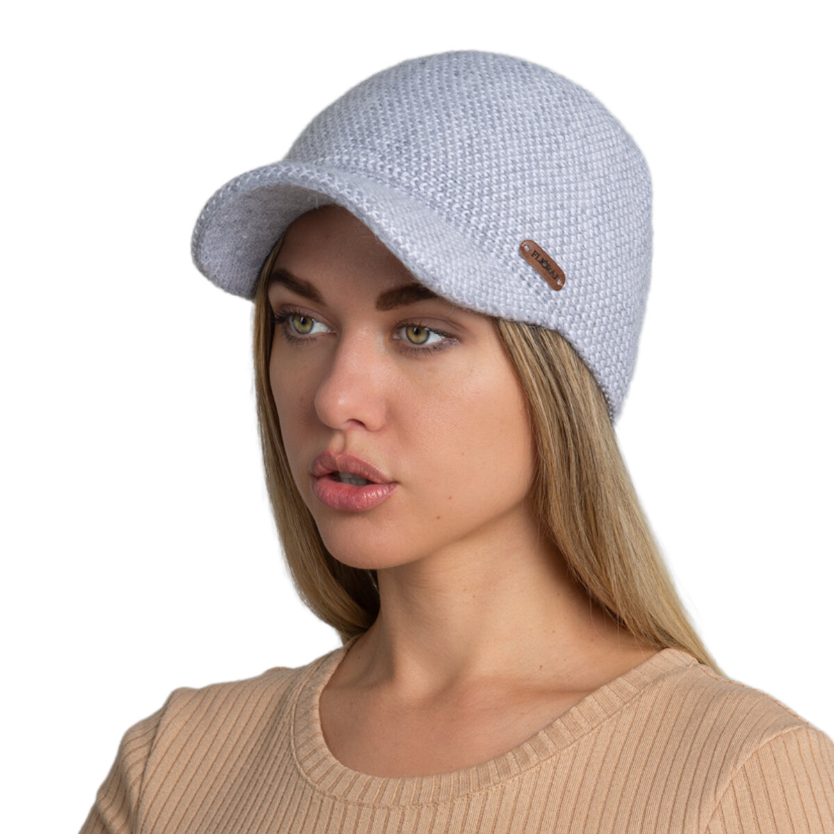 Кепка для женщин