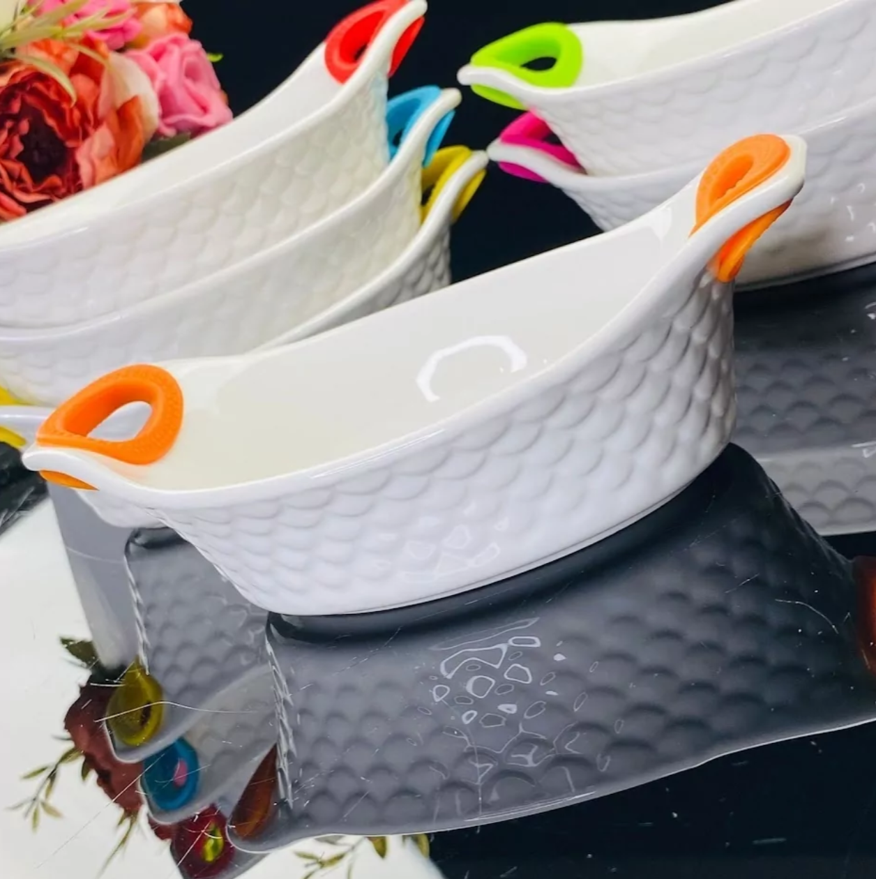 Набор из 6 овальных салатников 17см с силикон. ручками Фарфор 142-031 118-142-031