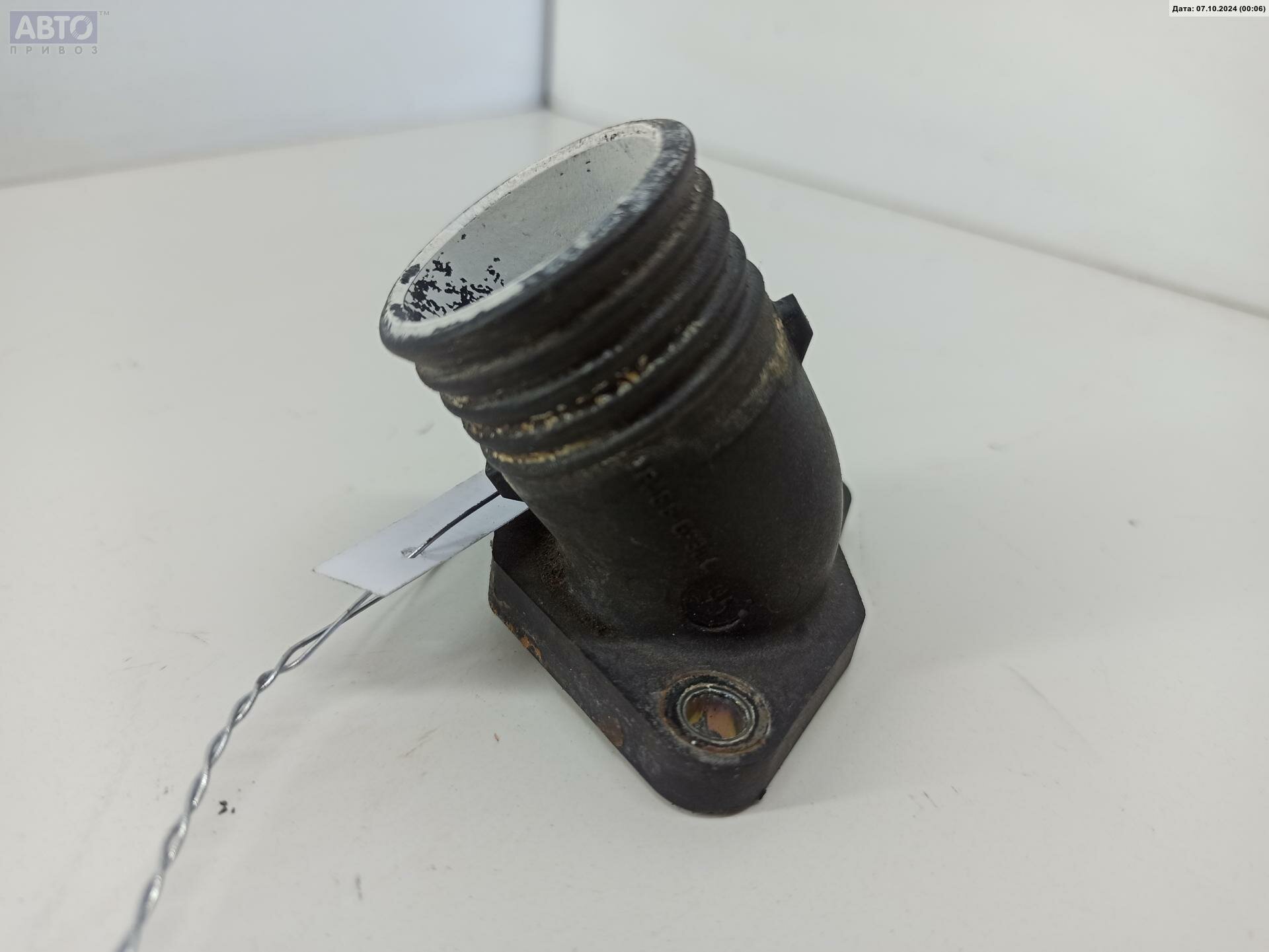 Фланец (тройник) системы охлаждения BMW 3 E36 (1991-2000)