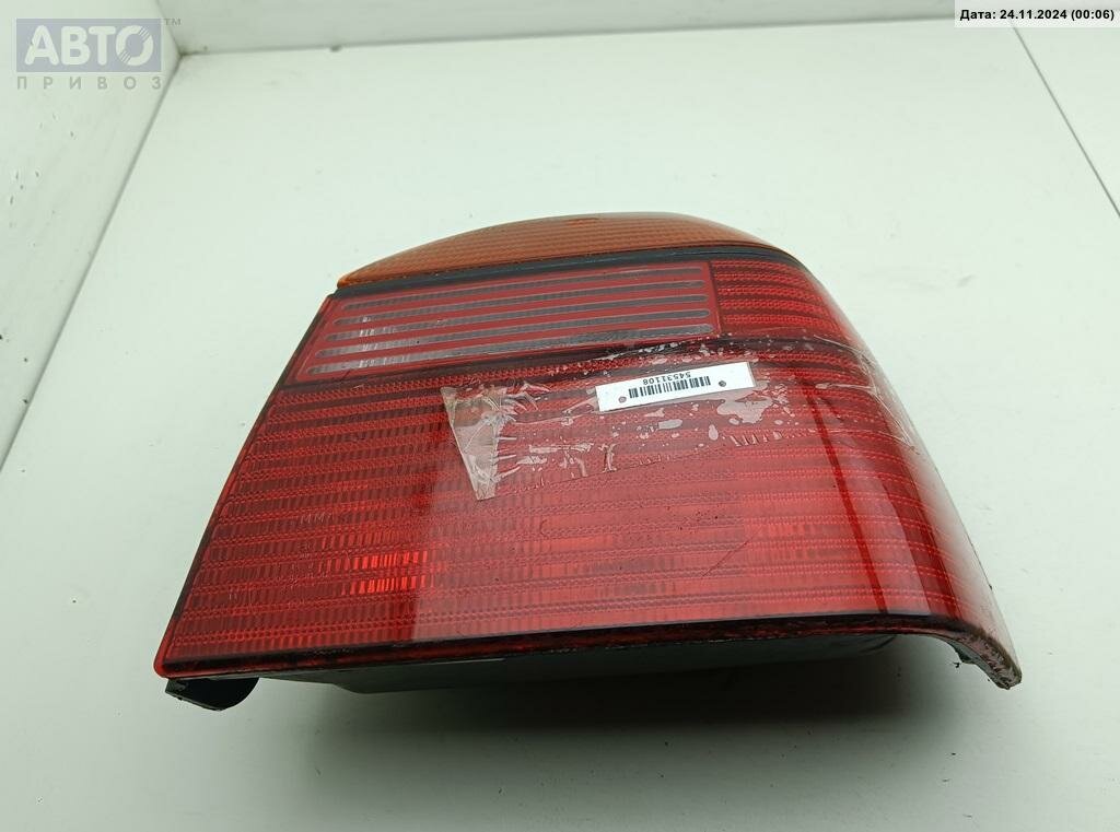 Фонарь задний правый Volkswagen Golf-3