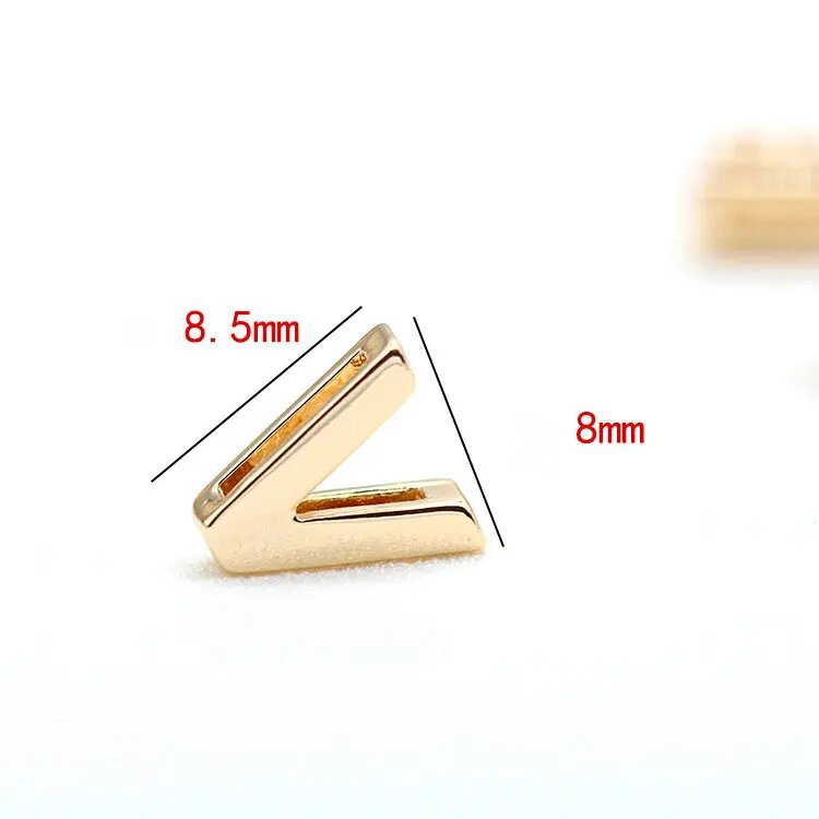 Латунные буквы алфавита 14К золотопокрытие Florainer Tina 10 шт.