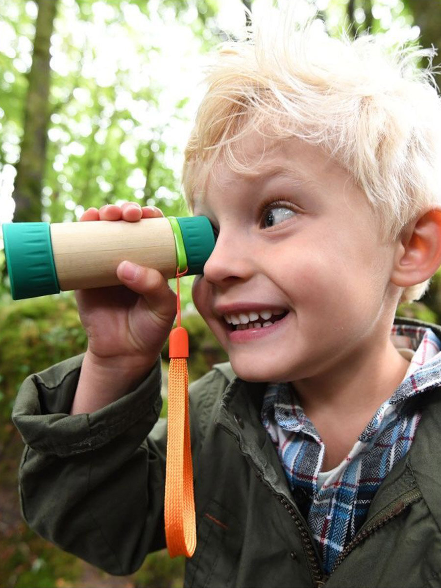 Игрушечный телескоп для детей Hape "Время путешествовать" с чехлом, 8-кратное увеличение E5568_HP