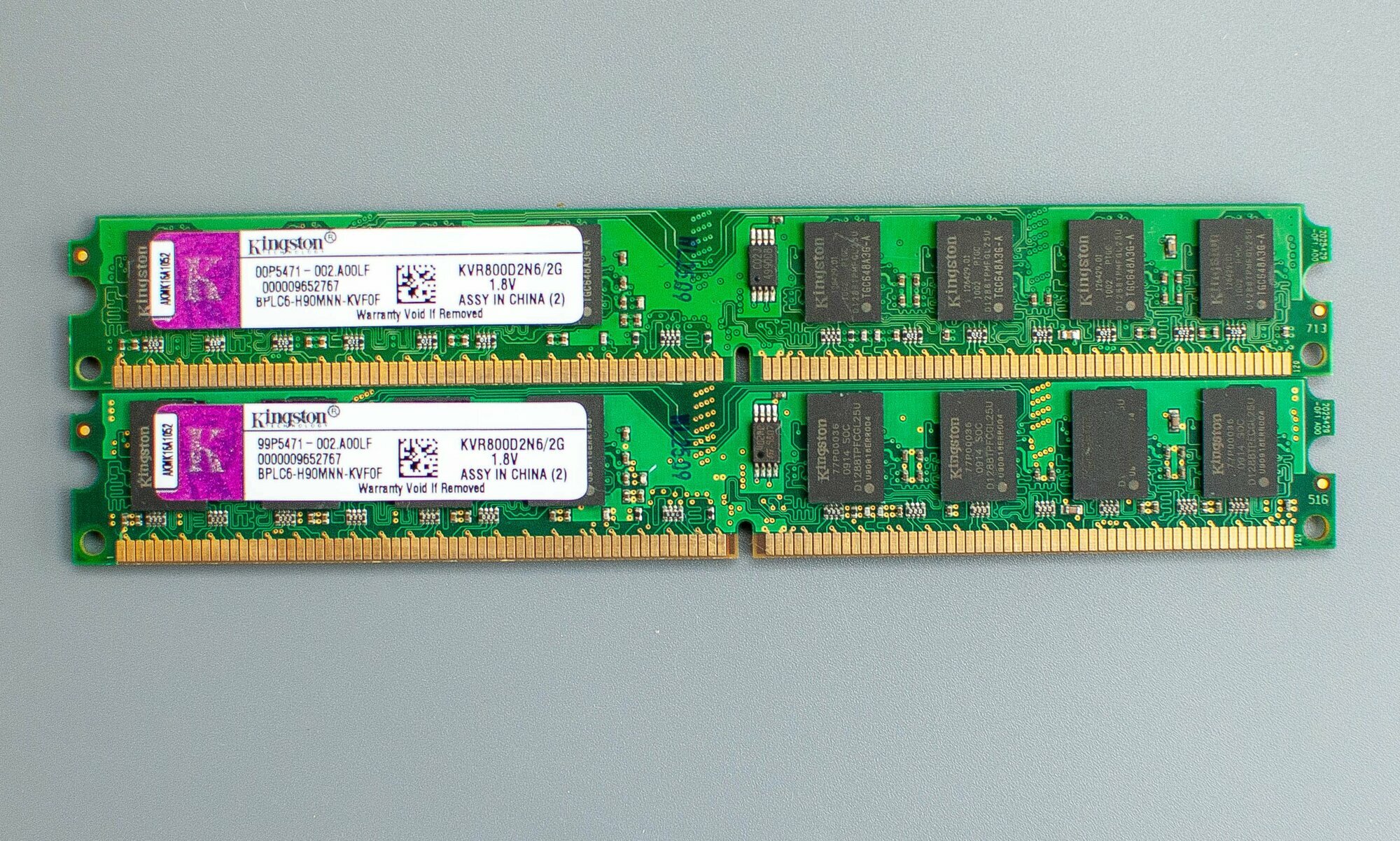 Оперативная память для компьютера 2GB DDR2 PC2-6400U 800MHz DIMM - 2шт.