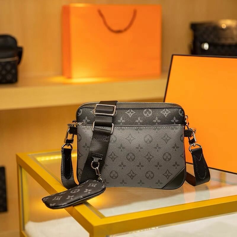 Louis Vuitton Сумка на плечо