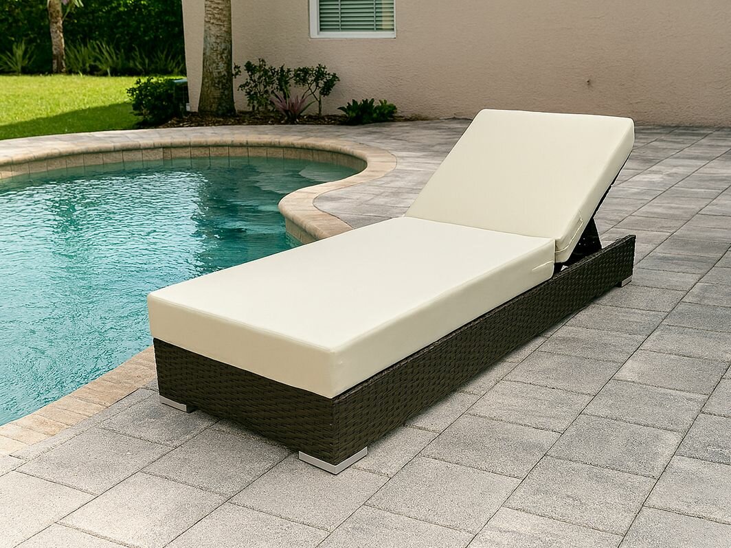 Шезлонг-лежак плетеный с матрасом Mantera, цвет коричневый люкс, светло-бежевый, искусственный ротанг, ReeHouse