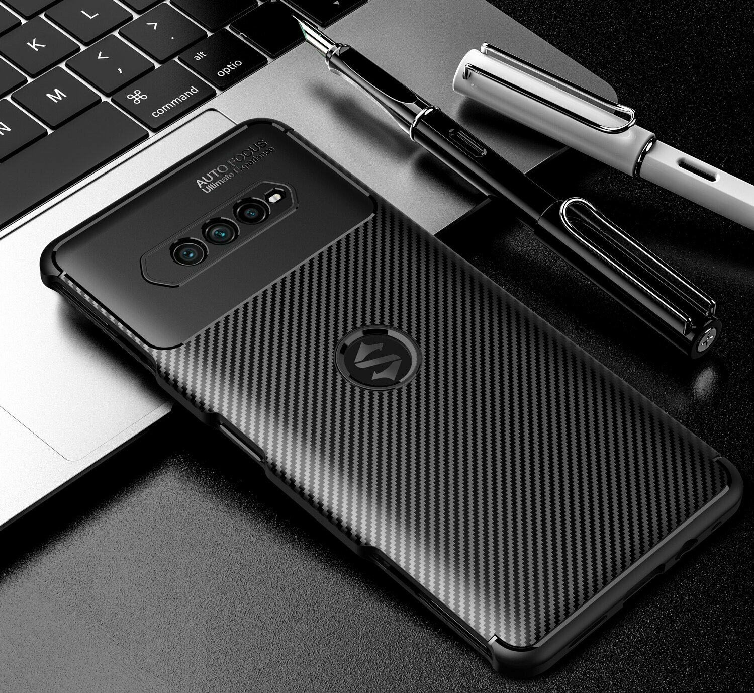 Чехол панель-бампер из тончайшего и прочного силикона MyPads для Xiaomi Black Shark 4 с матовой отделкой под карбон черная