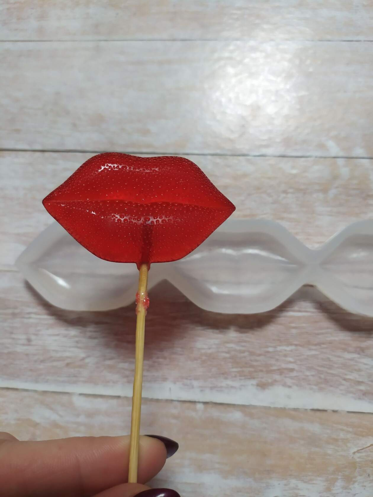 Форма для леденцов "Губы" 3 ячейки размер 5,5 см