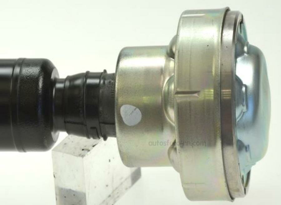 GKN GKNP10057 Вал карданный AUDI Q7/PORSCHE Cayenne/VW Touareg 02-10 LOBRO GKNP10057