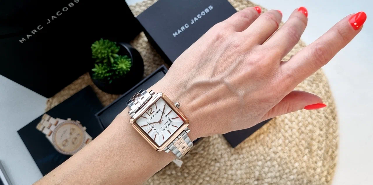 Наручные часы