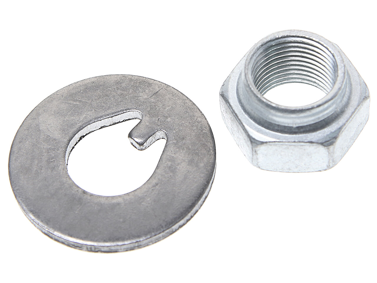 Крепеж ВАЗ-2101-2107 переднего левого подшипника ступицы рипус