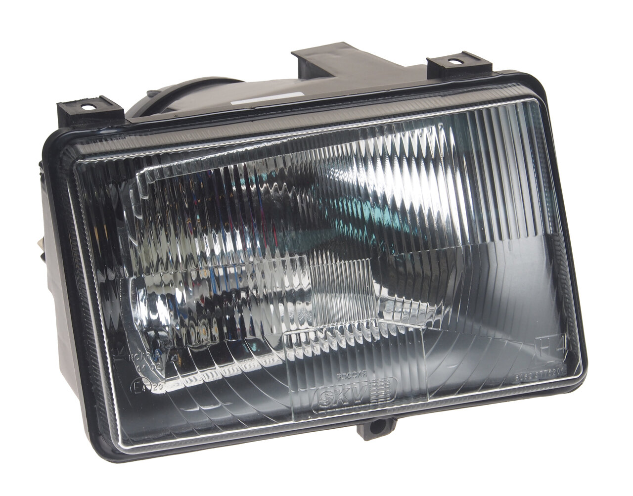 Фара ГАЗ-31029,3110,3302, ЗИЛ-5301, М-2141 правая с рифленым стеклом SKV