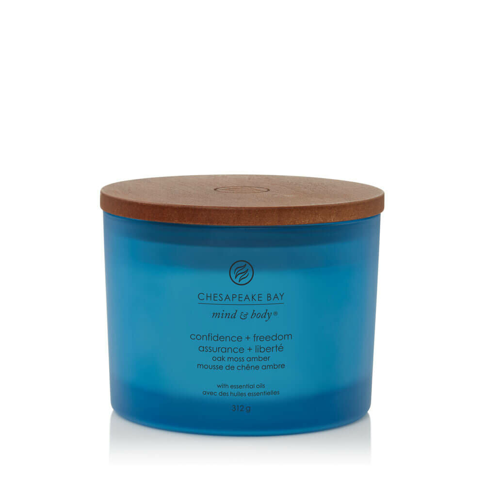 Chesapeake Bay Candle / Свеча Уверенность и свобода (амбра и дубовый мох) 312 гр.