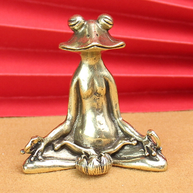 Статуэтка Лягушка в позе лотоса с лотосом под арома палочки/ благовония 5 см латунь, 1шт