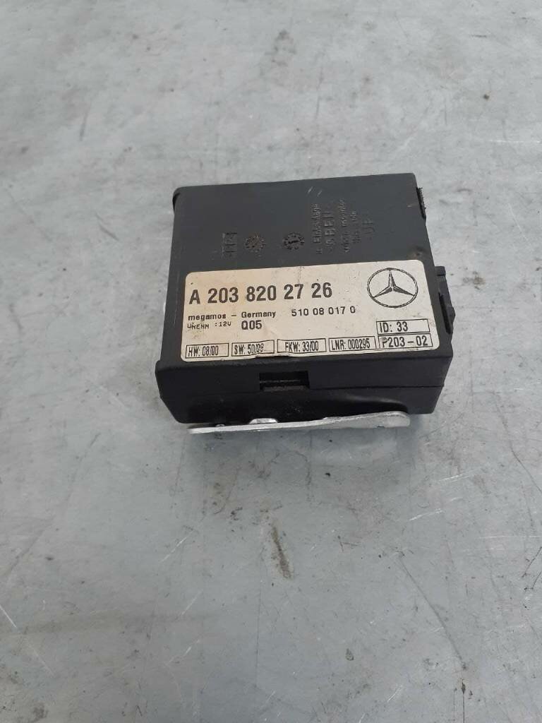 Блок управления сигнализацией Mercedes-Benz C W203 2002 A2038202726