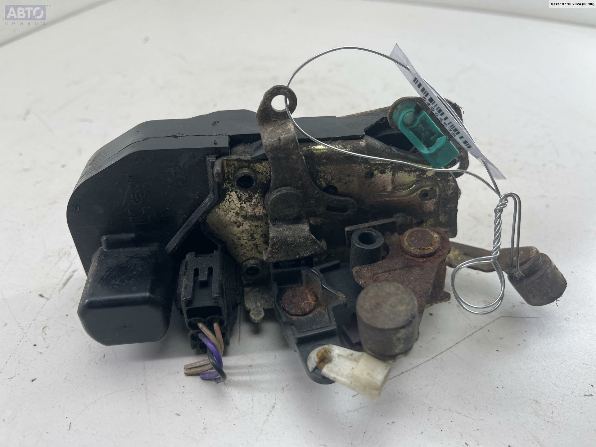 Замок двери передней левой Chrysler Voyager (2001-2007)