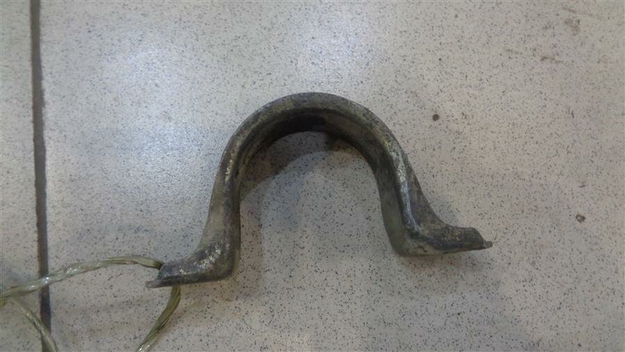 Крепеж рулевой рейки от Mitsubishi Diamante 1995-2005