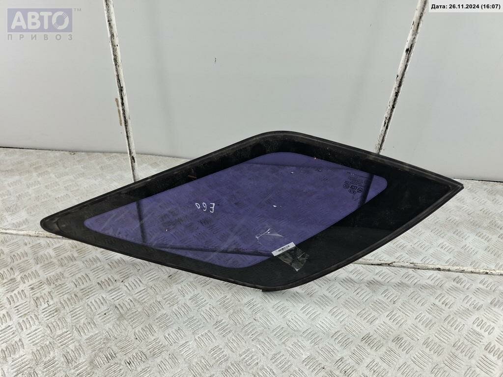 Стекло кузовное боковое заднее правое Kia Sorento 1 (BL, 2002-2009)