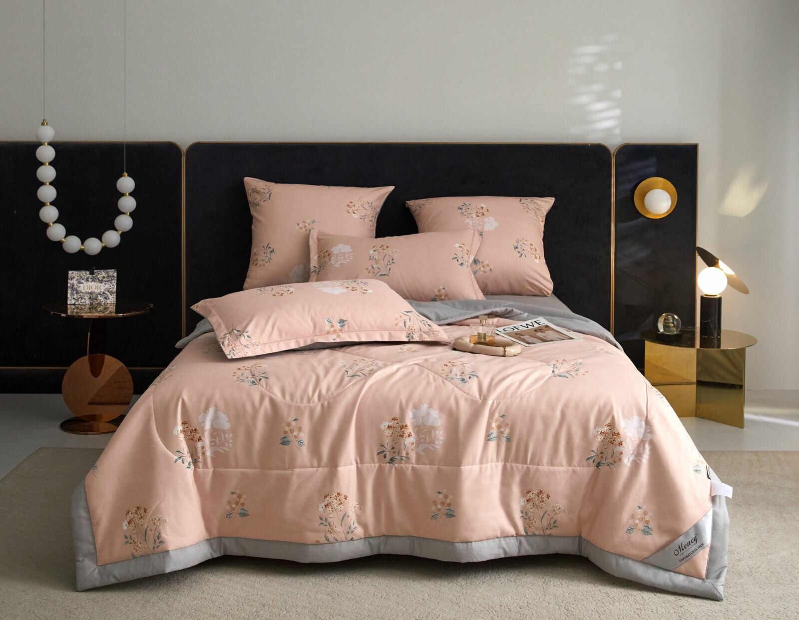 Постельное белье евро с одеялом 200х220, простыня 220х240, наволочки 50х70, 70х70 Сатин Mency MEN-8