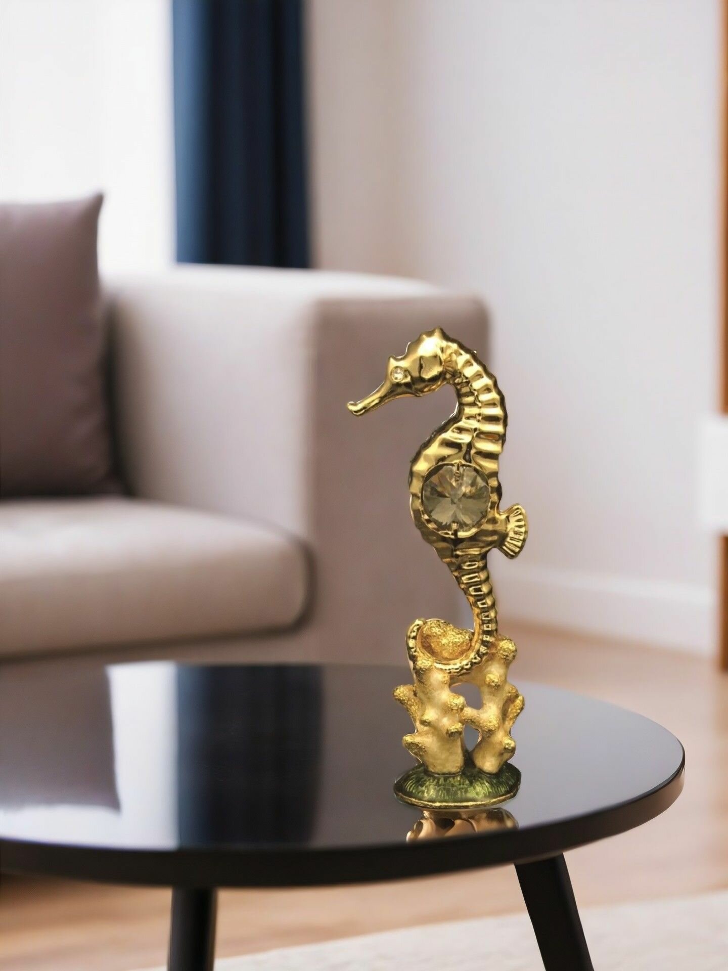 Статуэтка Морской конек с кристаллом Сваровски, высота 10 см, цвет золотистый