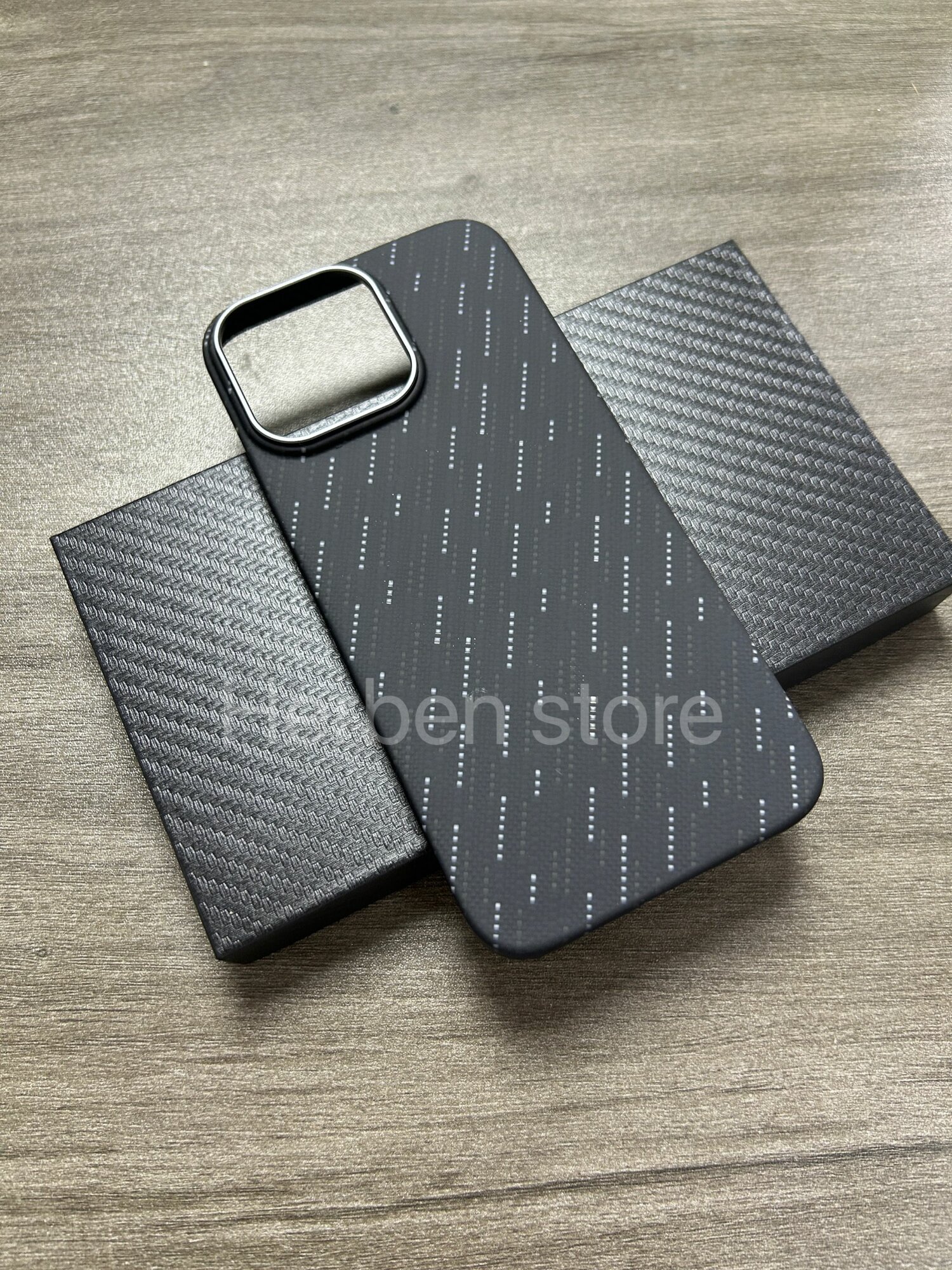 Чехол Real Carbon apple iphone 16 pro, Ультратонкий чехол из углеродного волокна для смартфона iPhone 16 pro